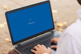 Enable file version history: How to do it under Windows 10 and 11 - Practical Tips