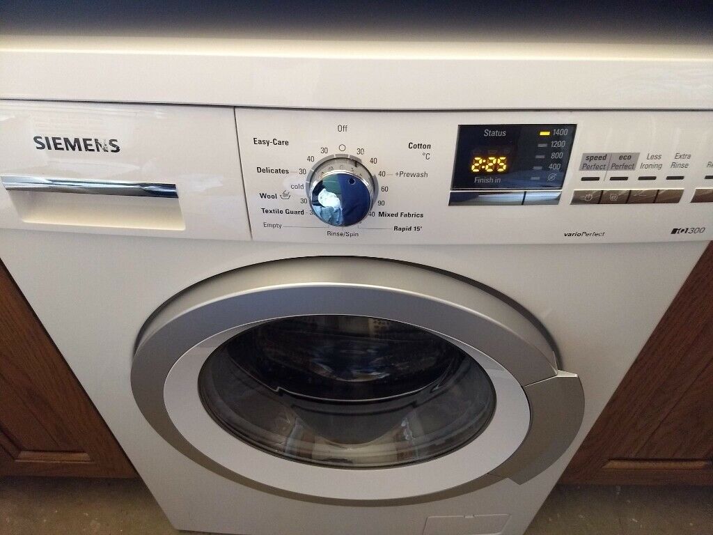 Hoover washing machine shows error E20: What you can do - Practical Tips