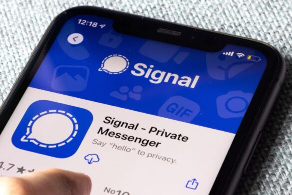 Signal conversation request: Block, delete, or accept messages ...